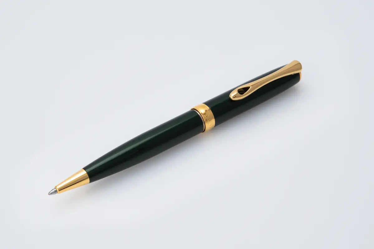 Diplomat Excellence A2 Ballpoint - Evergreen – Flax Pen to Paper